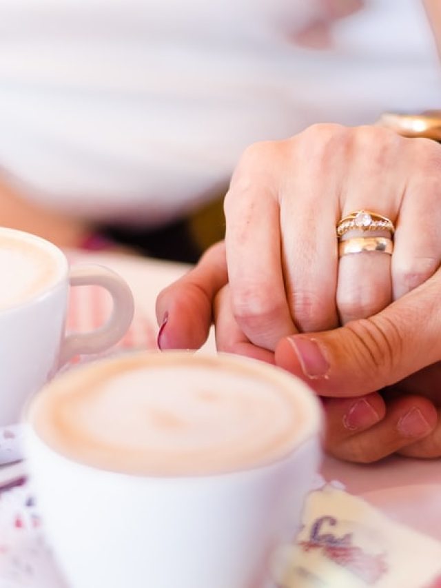 HOW TO PLAN AN INTIMATE SURPRISE ENGAGEMENT PARTY AT HOME STORY - Shop ...