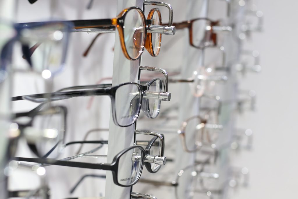 Emergency Eyewear 7 Situations Where Same Day Glasses Save The Day